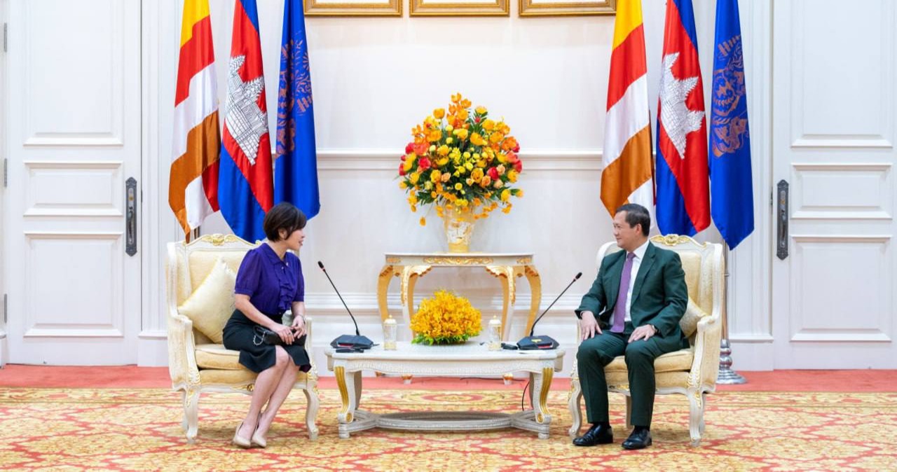 សម្តេចមហាបវរធិបតី ហ៊ុន ម៉ាណេត អនុញ្ញាតឲ្យលោកជំទាវ ធាវ ឡេ ឈិង (TEO Lay ...