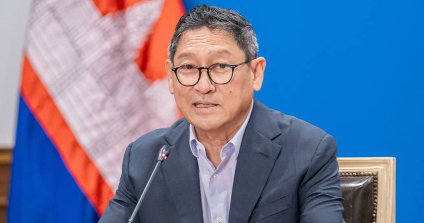 H.E. SOK Chenda Sophea Chaired a De-briefing Session to Evaluate the ...