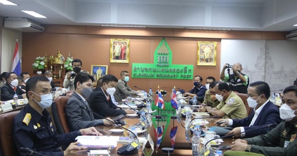 Cambodia Mulls Temporary Opening of Stung Bot International Border Gate ...