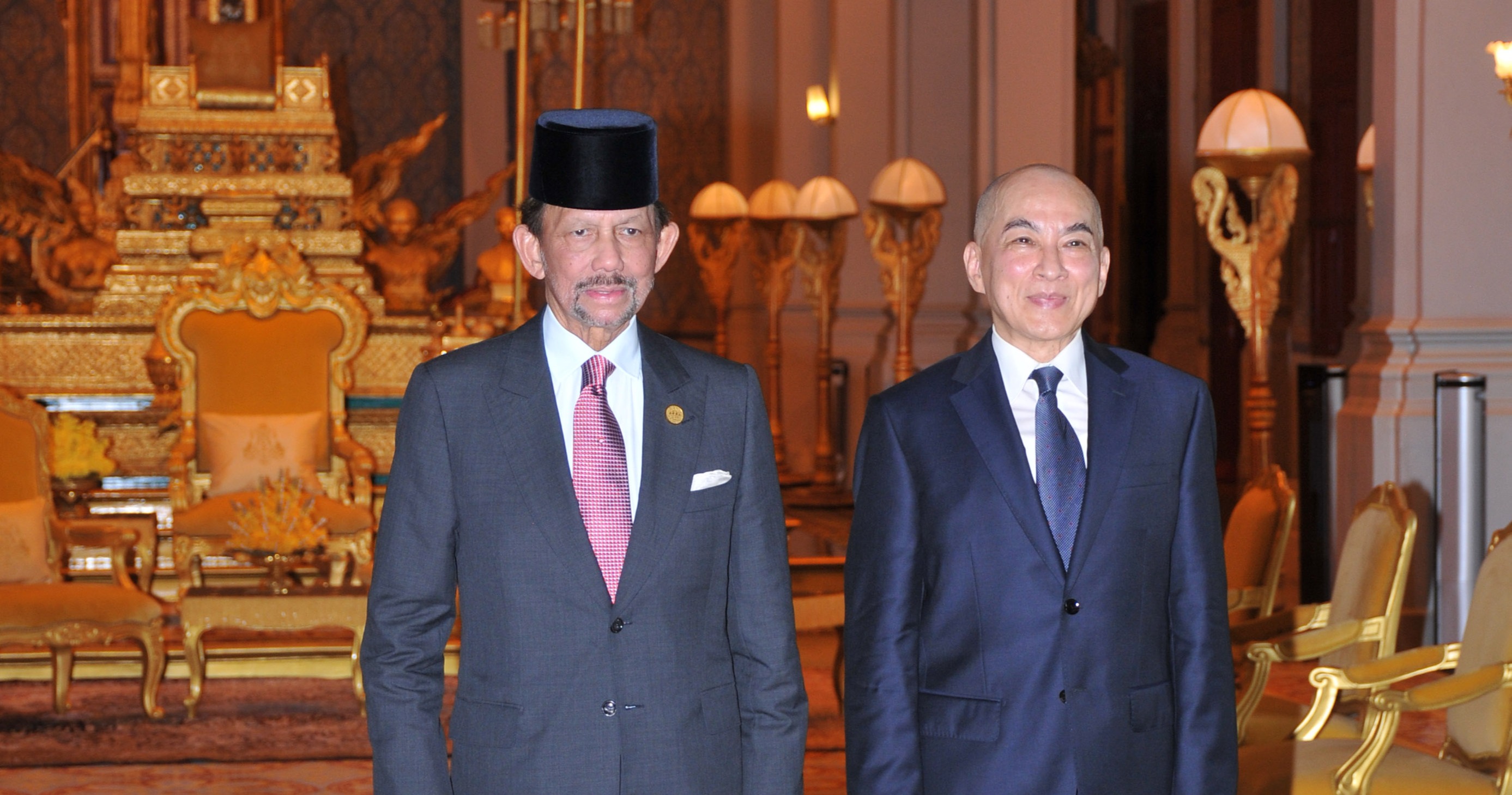 His Majesty the King of Cambodia and His Majesty Sultan of Brunei Darussalam Hold Their Royal ...